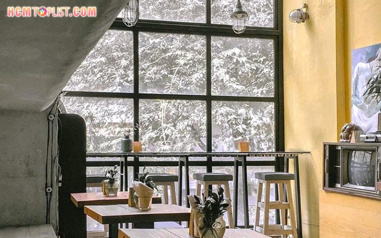 Bật mí top 10+ quán cafe một mình ở Sài Gòn cực yên tĩnh | HCMtoplist